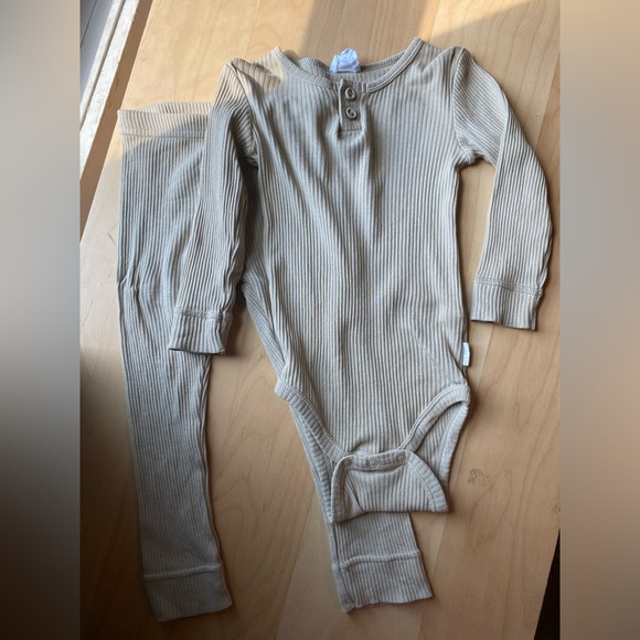 Jamie Kay | Matching Sets | Jamie Kay Taupe Ribbed Set | Poshmark